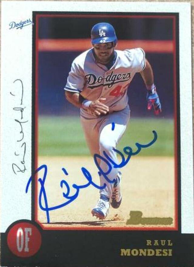 Raul Mondesi Signed 1998 Bowman Baseball Card - Los Angeles Dodgers Raul Mondesi Signed 1998 Bowman Baseball Card - Los Angeles Dodgers